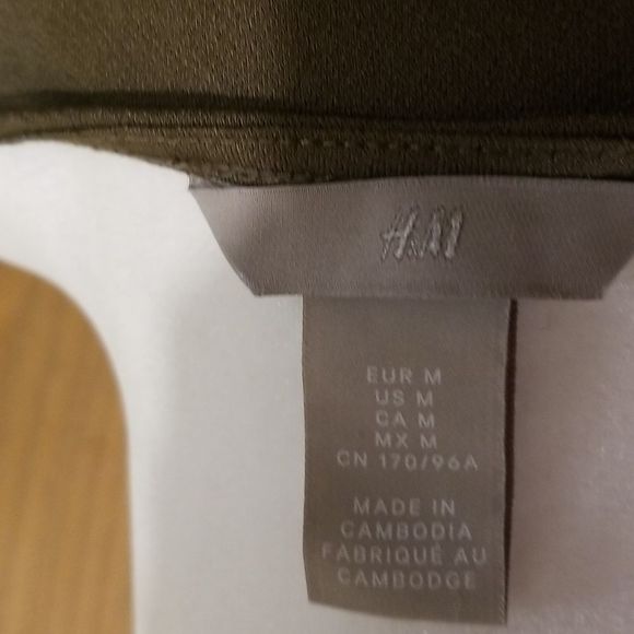 H&M | Tops | Nwot Hm Bateauneck Relaxed Crepe Jersey Top | Poshmark